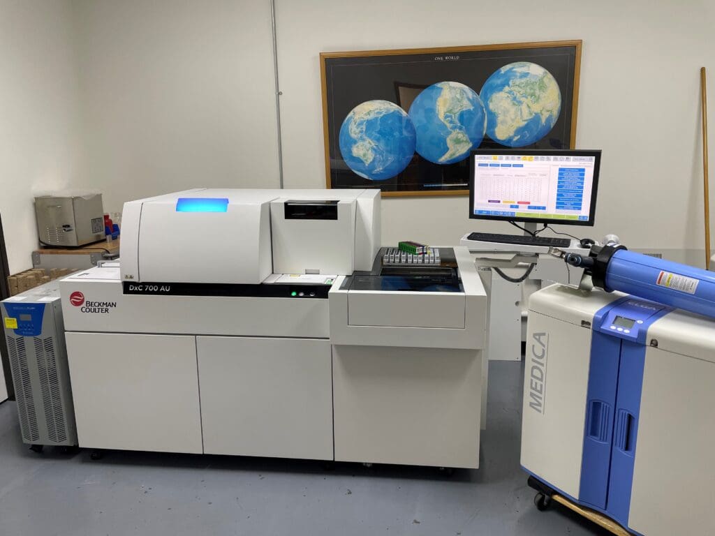 Beckman Coulter DxC 700 AU System Chemistry Analyzer - Arc Scientific