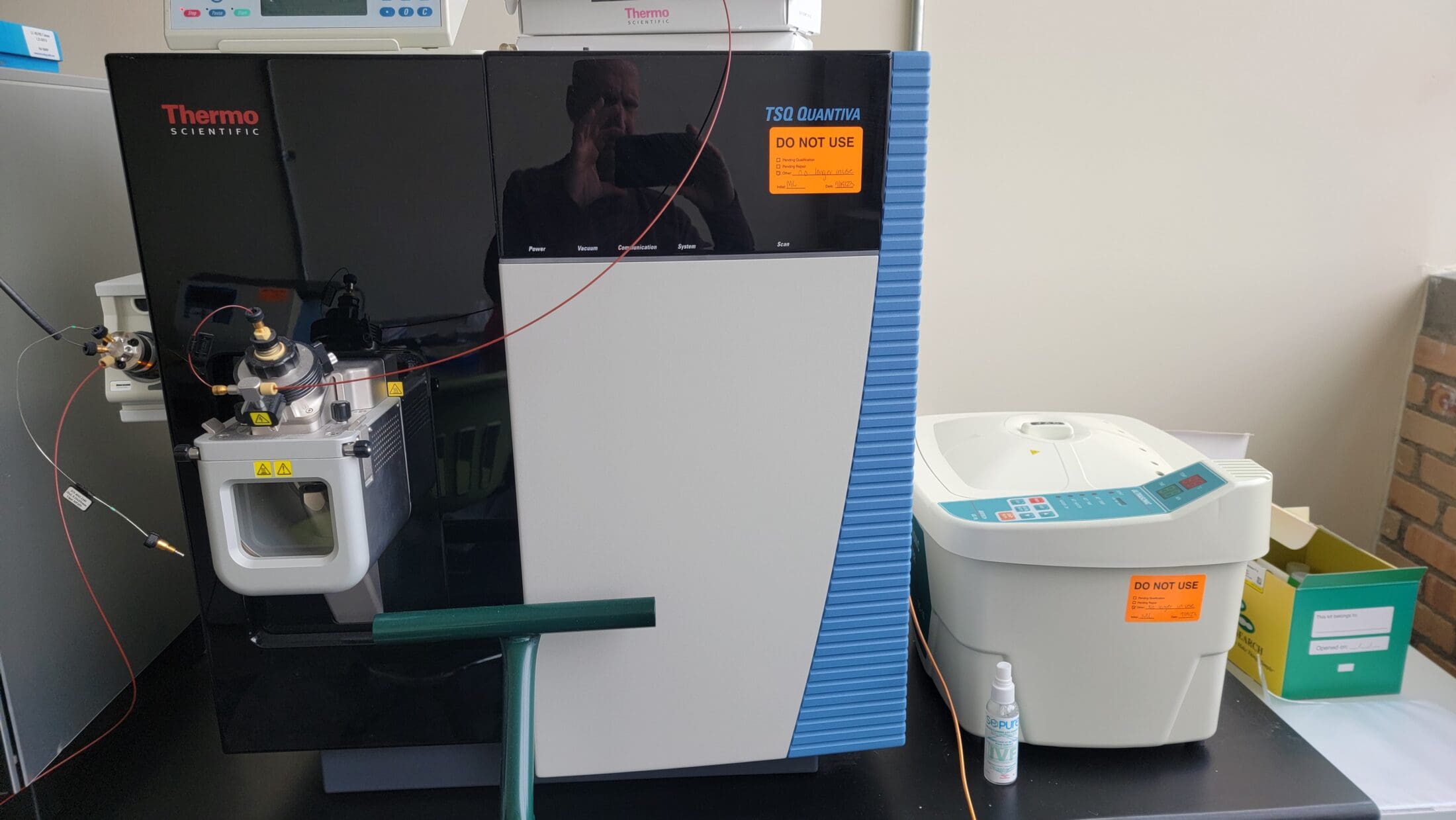 Thermo TSQ Quantiva with Vanquish UHPLC - Arc Scientific